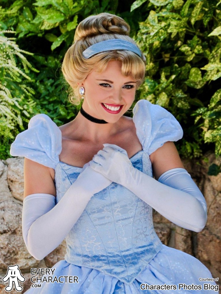 DLP - Princess Week 2023 - Fantasyland Princess Meet 'n' Greets on ...