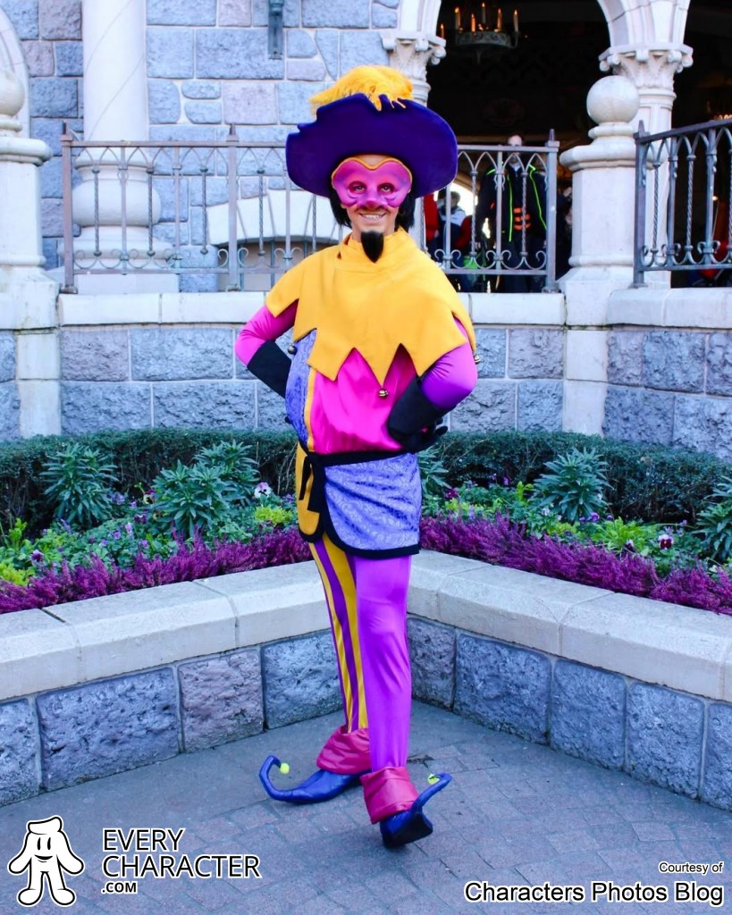 DLP - Clopin in Castle Courtyard on EveryCharacter.com